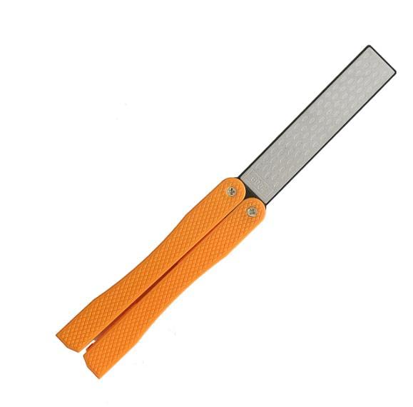 商品情報 商品の説明 主な仕様 # 【送料無料】Section27 ダイヤモンド砥石 包丁 砥石 手持ちタイプ 料理を愛する皆さんにとって、切れ味の良い包丁は欠かせない道具です。しかし、包丁が鈍ってしまった際の不安や、研ぐ手間に対する悩みは...