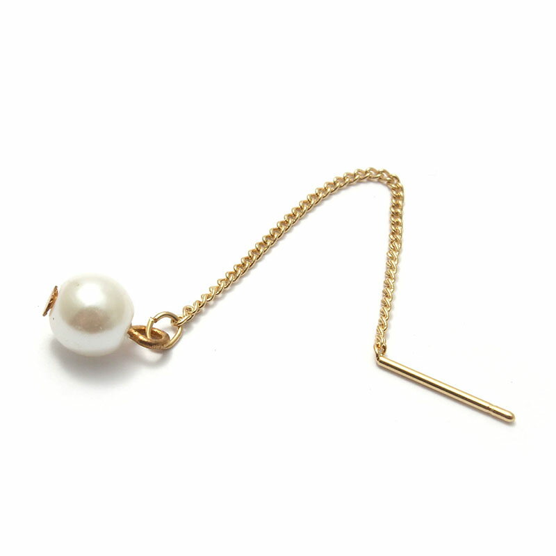 長さが自由自在に調節できるので着ける断然可愛いアメリカンピアス。 ショートヘアやまとめ髪したちょっと寂しいフェイスラインにスウィングするピアスでシャープに ※ペアでは御座いません。お好きな型をお好きなだけどうぞ ネコポス利用可能 「注文キャ...