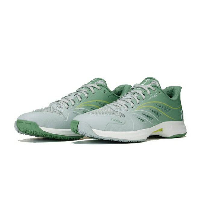 母指球まで繋がるカーボンが3次元の鋭い蹴り出しを生む、ヨネックス最軽量モデル ■カラー：GRPLG ( グレー/ペールグリーン ) ■サイズ：22.5～29.0cm ■素材： アッパー/合成繊維+合成樹脂 ミッドソール/合成樹脂 アウトソー...