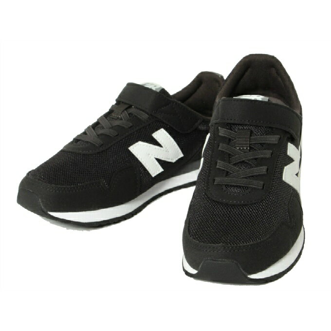 LIFESTYLEの人気シューズ「323」のKIDSモデルが新登場。1970年代のスリム＆ロープロファイルなランニングスタイルを、脱ぎ履きしやすい一本面ファスナーとゴムシューレースで仕上げました。少し厚みのあるミッドソールはフレアなデザイン...