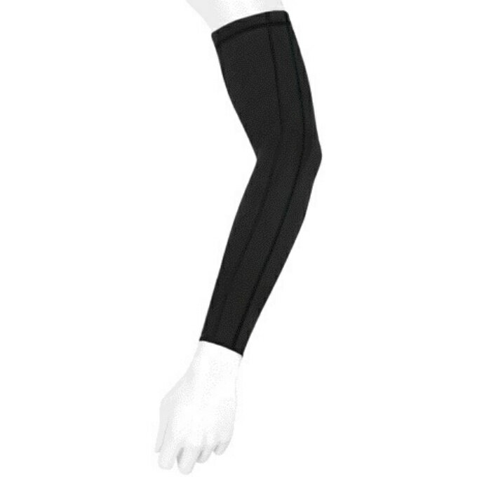 アームサポーター左腕用。 ■カラー：CB ■サイズ： M ( 上腕最大周囲 / 26-29cm ) L ( 上腕最大周囲 / 29-32cm ) ■素材：ナイロン70％、ポリウレタン30％ ■原産国：日本 ■機能： ・CW-X独自のテーピン...