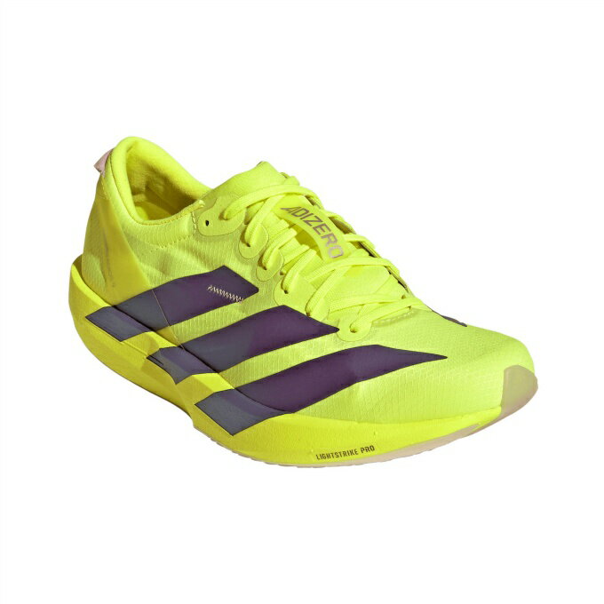 レースでの勝利を目指すランナーに贈る、軽量ランニングシューズ。 フィニッシュラインを目指すには、エネルギッシュな走りができる軽量シューズが必須。その条件に合うのが、このアディダスのランニングシューズ。非常に軽量で弾力性に優れたLightst...