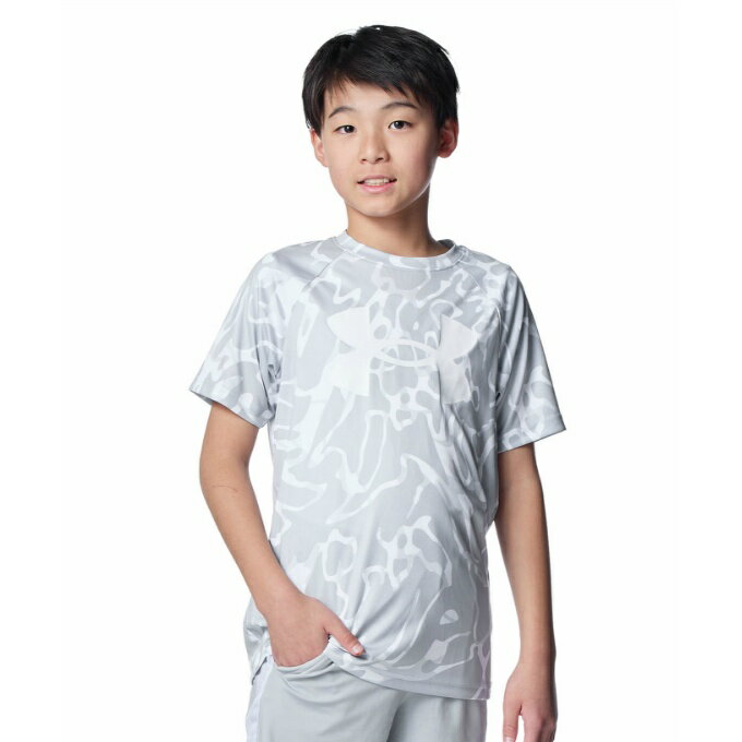 ■カラー：023(Distant Gray / White) ■サイズ：130、140、150、160 ■着用感：Loose ■素材：ポリエステル100% ■生産国：マレーシア ■お手入れ方法：洗濯機洗い可能 ■特長： 吸汗速乾性と伸縮性を...