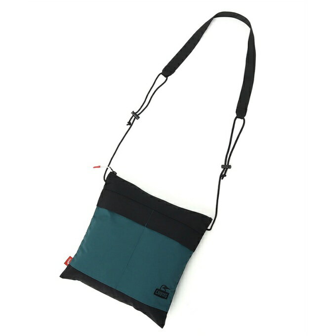 スポーツミックスコーデのアクセントに最適、Kearns（カーンズ）シリーズのショルダーバッグ ■カラー：DT/BK(Deep Teal/Black) ■サイズ：H 27 X W 27cm ※製品によって仕上りサイズに多少の誤差がありますので...