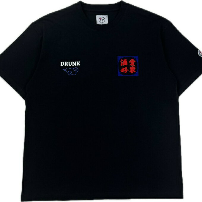 素材：綿100％ カラー BLACK/WHITE/L.GREEN サイズ ■中ジョッキ（M） 着丈72cm 肩幅52cm 身巾58cm 袖丈23cm ■大ジョッキ（L） 着丈74cm 肩幅54cm 身巾60cm 袖丈24cm ■メガジョッキ...