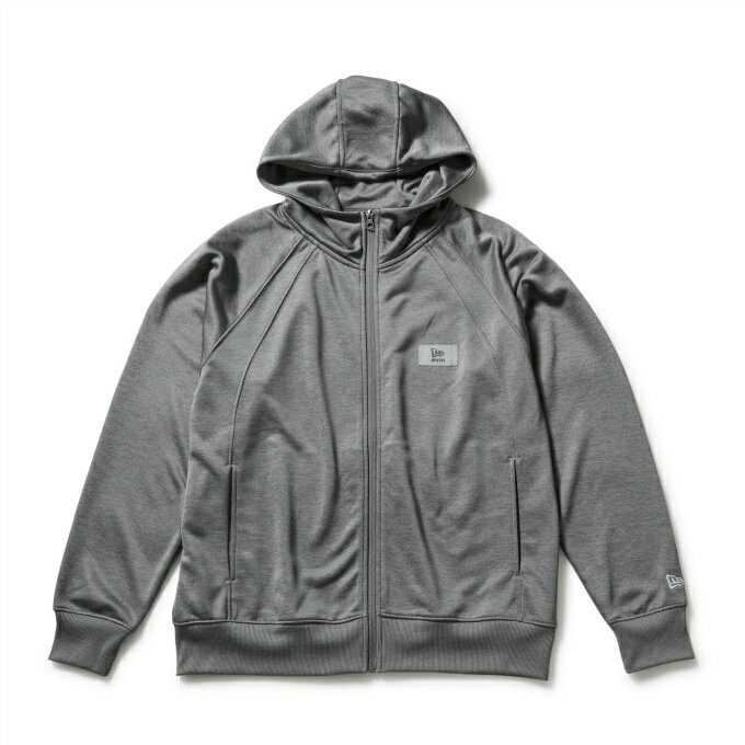 軽やかな着心地と機能性を備えた、フルジップ仕様のスウェットフーディ。 ニューエラオリジナルのレギュラーフィットシルエットを採用。 吸汗速乾性に優れた独自開発素材「COOLERA(TM)」を使用。 帯電防止機能付きで、乾燥時期でも静電気の発生...