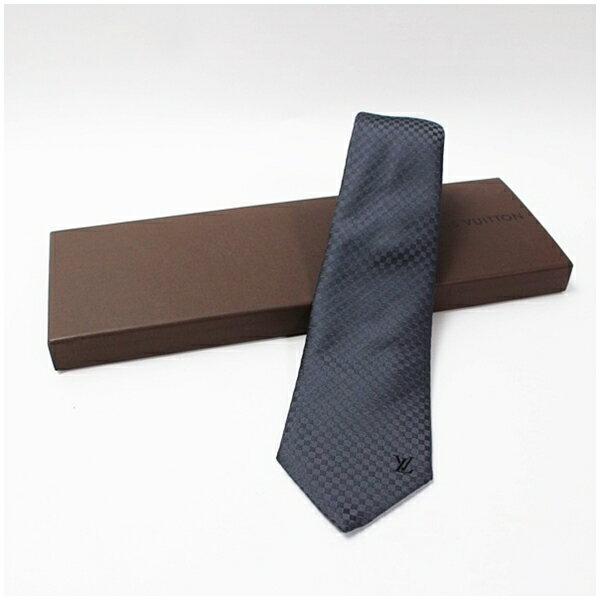 商品の詳細 商品名 ルイヴィトン シルク ネクタイ ダミエ柄 中古 Aランク LOUIS VUITTON シリアル タグあり サイズ 大剣の幅9センチ カラー グレー 素材 シルク100％ 商品ランク Aランク 状態 さらさらとした手触りの...