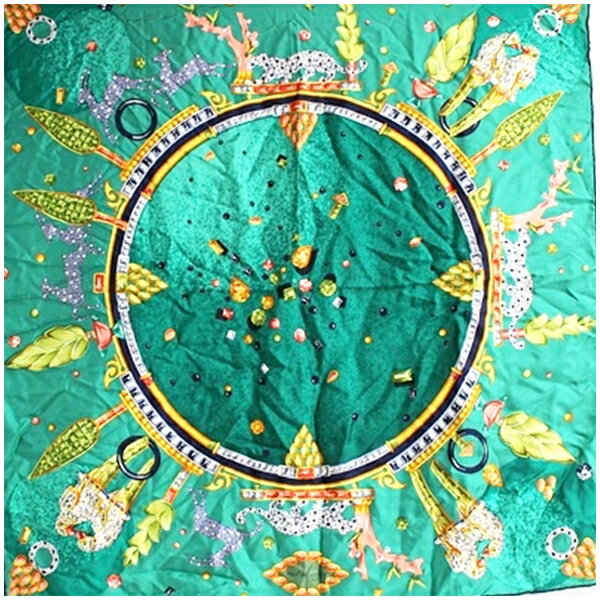 商品の詳細 商品名 カルティエ マストドゥカルティエ シルク スカーフ グリーン 宝石柄 中古 ABランク Cartier シリアル タグあり サイズ 86×86センチ カラー グリーン 素材 シルク100％ 商品ランク ABランク 状態 ...