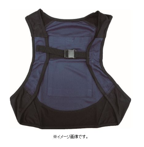 ＜特長＞ ●背面ポケットが一つついていますので、背面ポケットに保冷材(別売)を入れて使用します。 ●作業着の中に着用することで、作業着内の空気を冷やすことができます。 ●吸汗性・速乾性に優れており、伸縮性のある素材を使用しています。 ＜仕様...