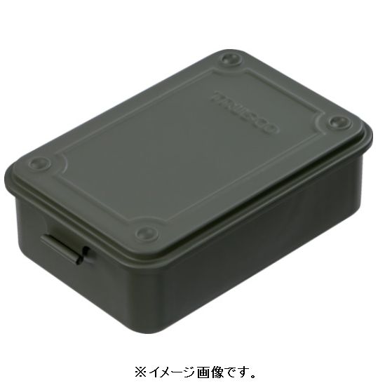 ＜特長＞ ●ハードな使用に耐える頑丈なプレス一体型です。 ●片開き構造です。 ●四隅に横滑り防止用凹凸が付いており積み重ねに便利です。 ＜仕様・規格＞ ●中皿なし ●色：つや消しOD ●外形寸法(mm)間口：154 ●外形寸法(mm)奥行：...