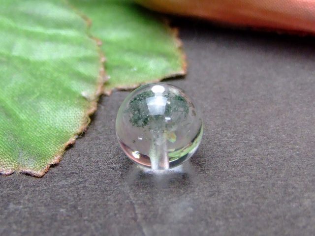 ※画像のものをお送りします。 オリジナルアクセサリー作りに是非どうぞ〜〜（m−m） 素材 天然 サイズ 約：重さg　玉径11mm・±0.5mm　1粒売り 　※ 多少の誤差はご了承下さい。