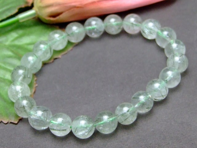 ※画像と同品質のものをお送りします。 オリジナルアクセサリー作りに是非どうぞ〜〜（m−m） 素材 天然石 サイズ・重さ 約：重さg　玉径9mm・±0.5mm　内径18cm(ゴムは伸縮可) ※ 多少の誤差はご了承下さい。