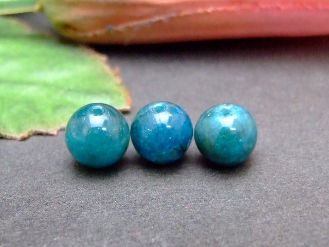 ※画像と同品質のものをお送りします。 ※新品ですが、へこみ・傷など見られる為、わけあり商品として格安にご提供しております。ご了承の上ご購入くださいませ。 オリジナルアクセサリー作りに是非どうぞ〜〜（m−m） 素材 天然 サイズ・重さ 約：重...