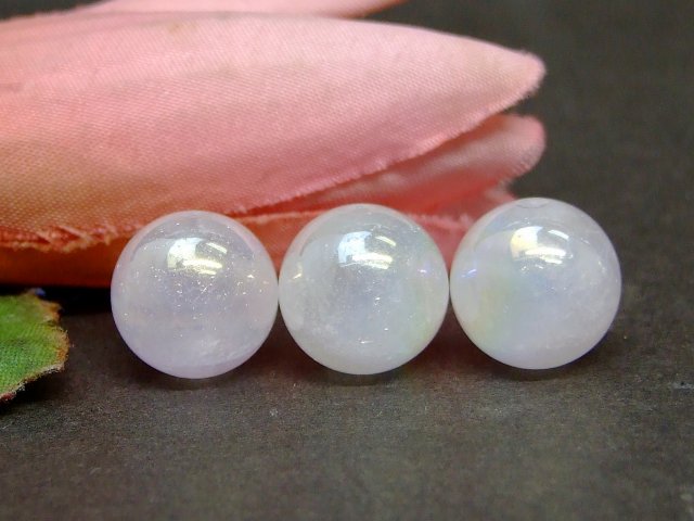 ※画像と同品質のものをお送りします。 オリジナルアクセサリー作りに是非どうぞ〜〜（m−m） ※新品ですが、へこみ・傷、オーラ加工が剥がれている為、わけあり商品として格安にご提供しております。 ご了承の上にご購入をお願いします。 素材 天然 ...