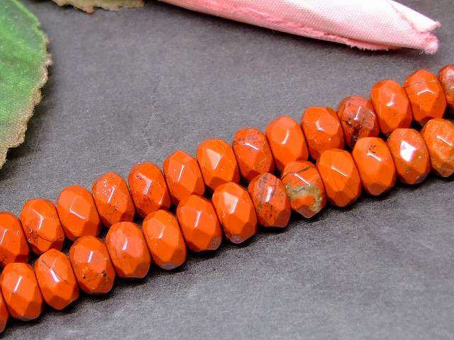 ※画像と同品質のものをお送りします。 オリジナルアクセサリー作りに是非どうぞ〜〜（m−m） 素材 天然 サイズ 約：重さg　玉径8mm×5mm・±0.5mm　1粒売り 　※ 多少の誤差はご了承下さい。