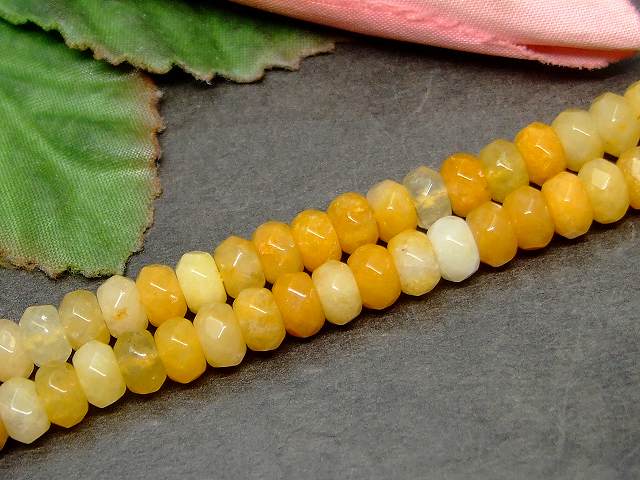 ※画像と同品質のものをお送りします。 オリジナルアクセサリー作りに是非どうぞ〜〜（m−m） 素材 天然 サイズ 約：重さg　玉径6mm×4mm・±0.5mm　1粒売り 　※ 多少の誤差はご了承下さい。