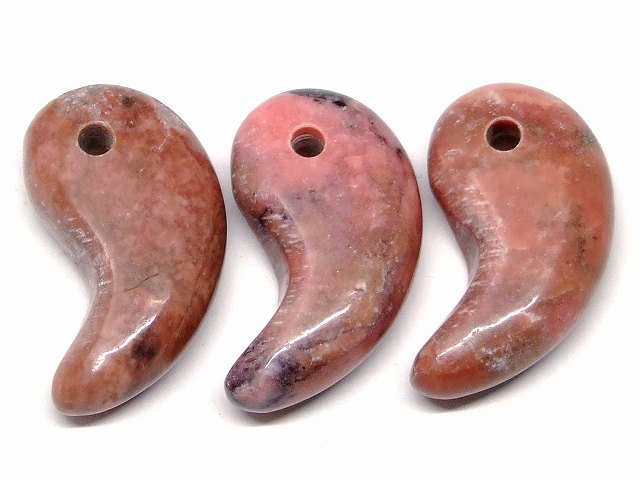 ※画像と同品質のものをお送りします。 オリジナルアクセサリー作りに是非どうぞ〜〜（m−m） ※新品ですが、へこみ・傷など見られる為、わけあり商品として格安にご提供しております。 ご了承の上ご購入くださいませ。 素材 天然石 サイズ 約：径3...