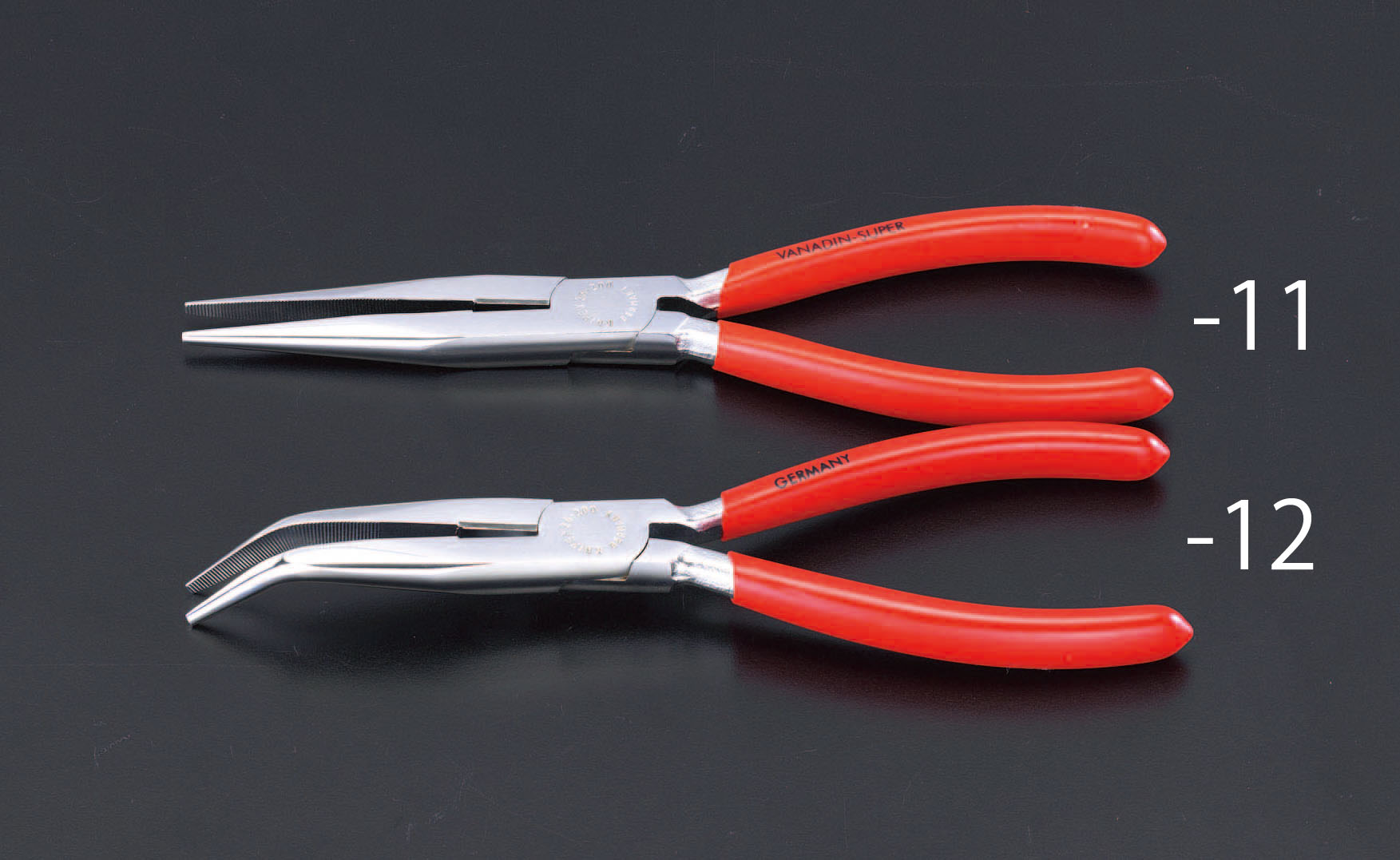 全長：200mm刃硬度：HRC61切断能力：中硬線：φ3.2mm、硬線：φ2.2mmハンドル：プラスチックコーティング先端：ストレート仕上げ：クロムメッキ000012046358 HD　