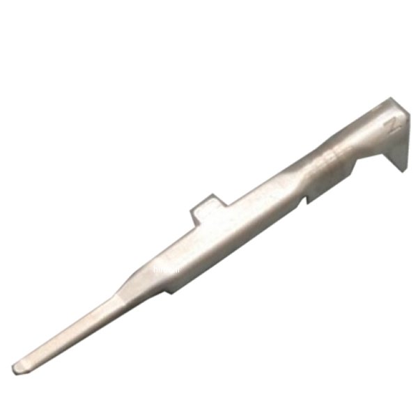 040型 ウインカーコネクター オス側端子 (50個入り)。※端子は別途お求めください。70709楽天 HD店　