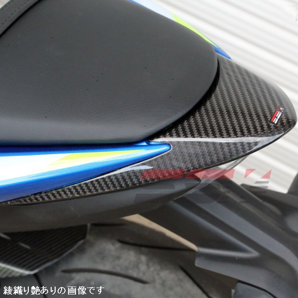 スピードラ SPEEDRA テールライトカバースズキ GSX-S1000スズキ GSX-S1000Fカラー:平織艶あり【仕様説明】航空機などにも使われているプリプレグ(炭素繊維に樹脂を含浸させたシート状のもの)を使用し、バキュームパッキング...
