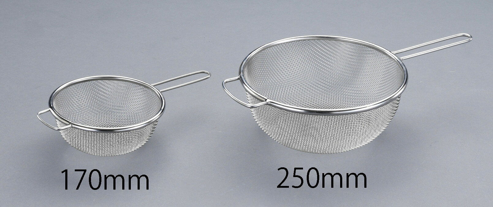 サイズ：φ250X105（H）mmハンドル長：135mmフロントサイズ：30X90mm線径：0.42mm材質：ステンレス（SUS304）12メッシュフロント受け付き000012252795楽天 HD店　