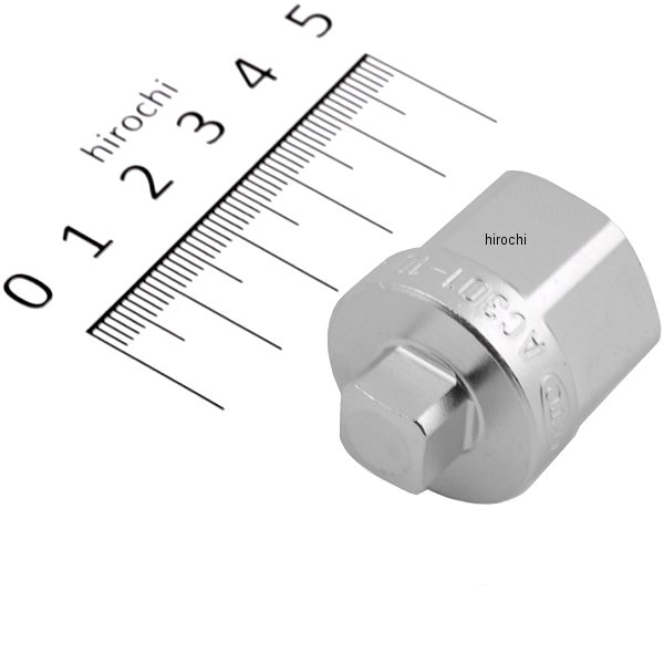 AC301-10 KTC 京都機械工具 12.7sq ドレンプラグソケットです。差込角：12.7sq.差込部内径：10.5mm差込部外径：26.5mm全長：31mm重さ：70g12.7sq.の採用により,大きなトルクで締付けられているドレン...
