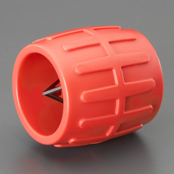 用途：内面、外面面取適合銅管外径：1/4"から1、1/2"(6から38mm)サイズ：φ55X67mm銅管、鉄管、ステンレス管に使用可能000012008435 HD　