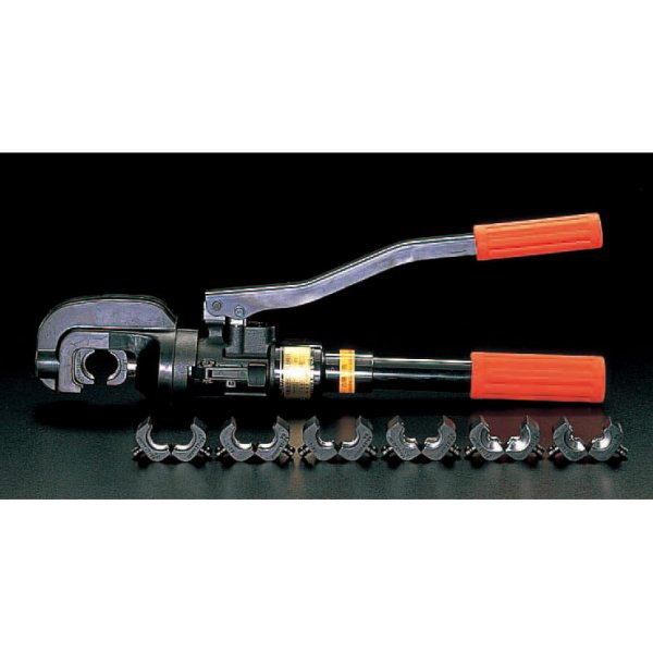 出力：58kN(6tonf)重量：2.9kg全長：460mm標準附属ダイス：20、26、44、60、76、98、122適用範囲：T20からT122電線の分岐、配線に使われるコネクターの圧着にT型コネクター用000012014113 HD　