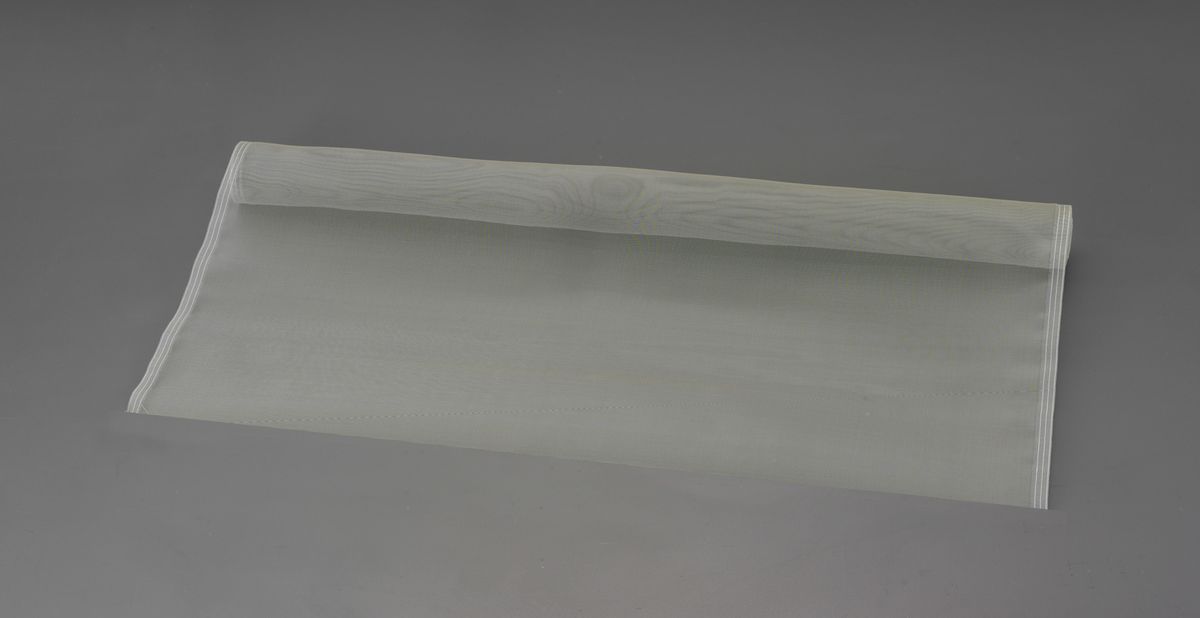 ●長さ:30m●材質:耐候性ポリプロピレン●カラー:グレー●幅:910mm●目合:24メッシュ耐候性に優れる網戸用防虫網高メッシュ品は防虫性、低メッシュ品は通気性に優れます000012265865楽天 HD店　