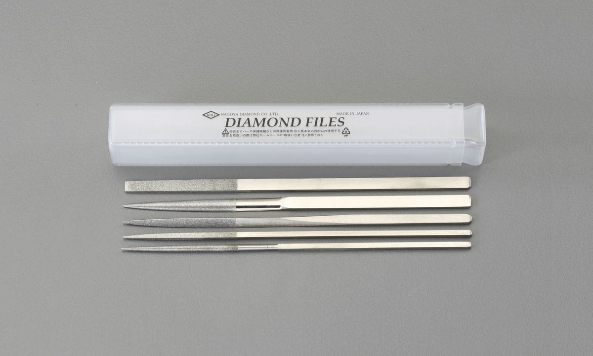 【セット内容】5本組全長：185mm刃長：60mm粒度：#150総重量：115gEA826SC-5A（平）EA826SC-5B（半丸）EA826SC-5C（三角）EA826SC-5D（角）EA826SC-5E（丸）000012214375楽...
