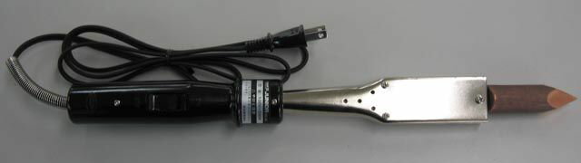 電源：AC100V(50/60Hz)こて先温度：420から450℃消費電力：300Wこて先：φ22mm全長：384mmニクロムヒーター000012010396 HD　