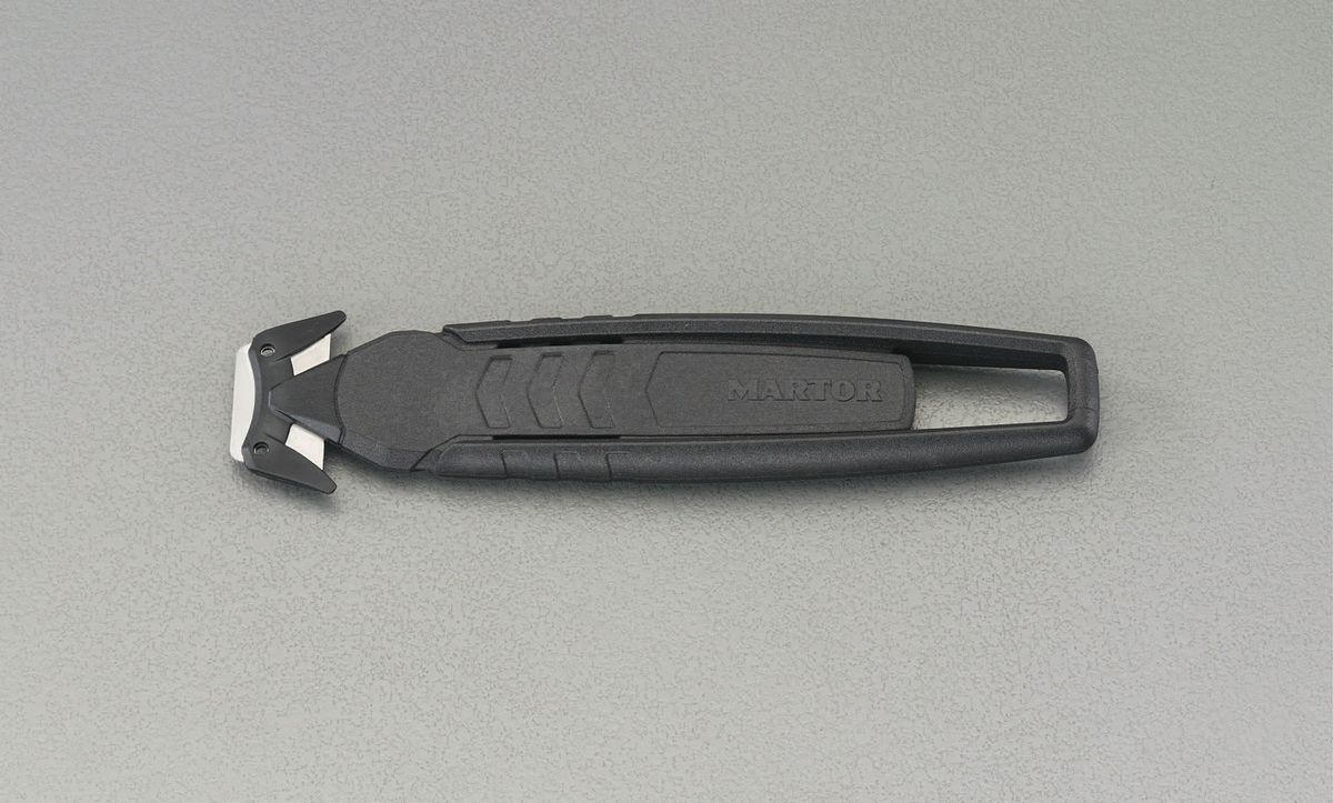 用途：使い捨て開梱用カッター材質：刃：スチール、本体：プラスチック全長：147mm最大幅：37mm、厚み：10mm刃幅：16mm刃厚：0.29mm刃長：28mm、 カット幅：6.2mm刃形状：ストレートタイプ重量：24g特長：左右兼用使い切...