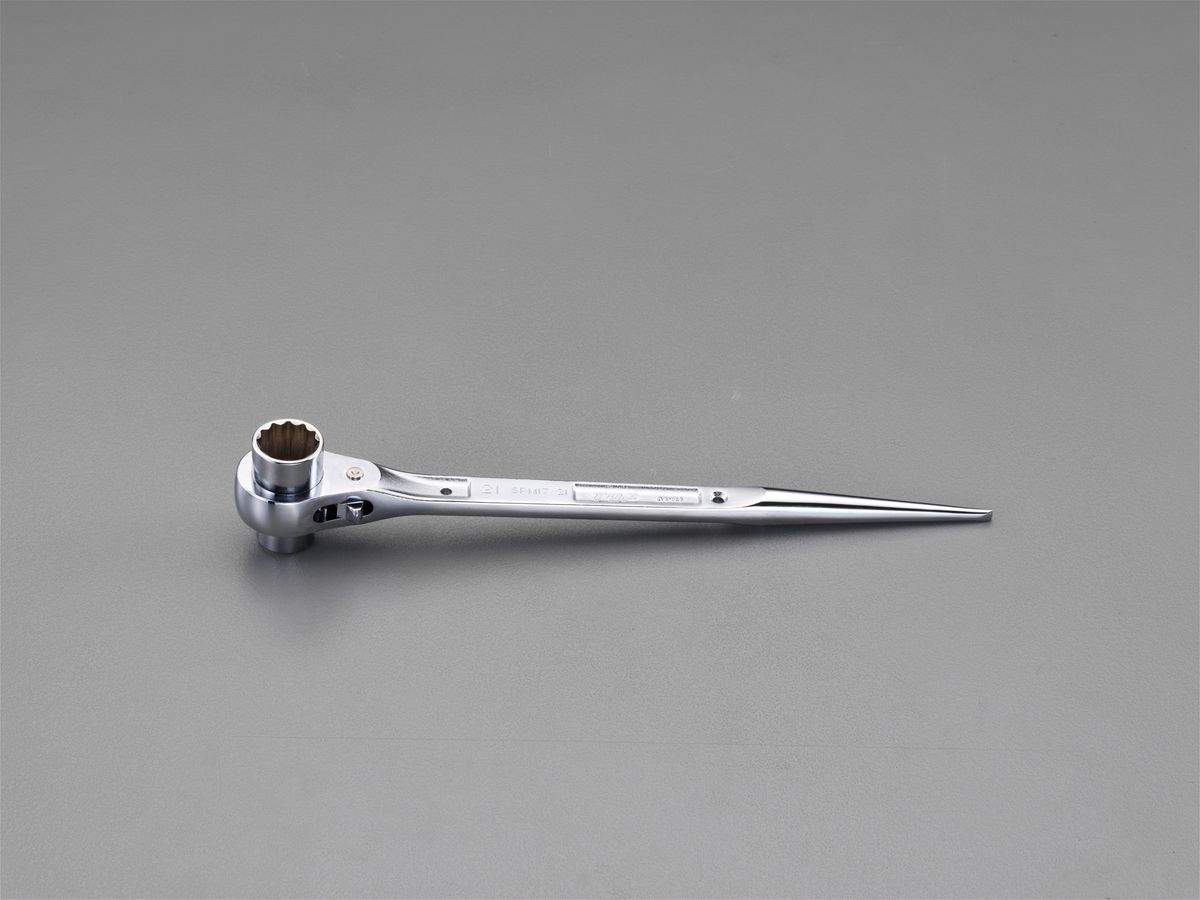 ●サイズ…17×21mm●全長…310mm●重量…445g●保証トルク…ソケット部小さい方：308.9N・m、大きい方：426.6N・m●材質…SUS420J12ポイントシノ付左右切替式本体、ソケット、爪、部品オールステンレス製ステンレス鋼...
