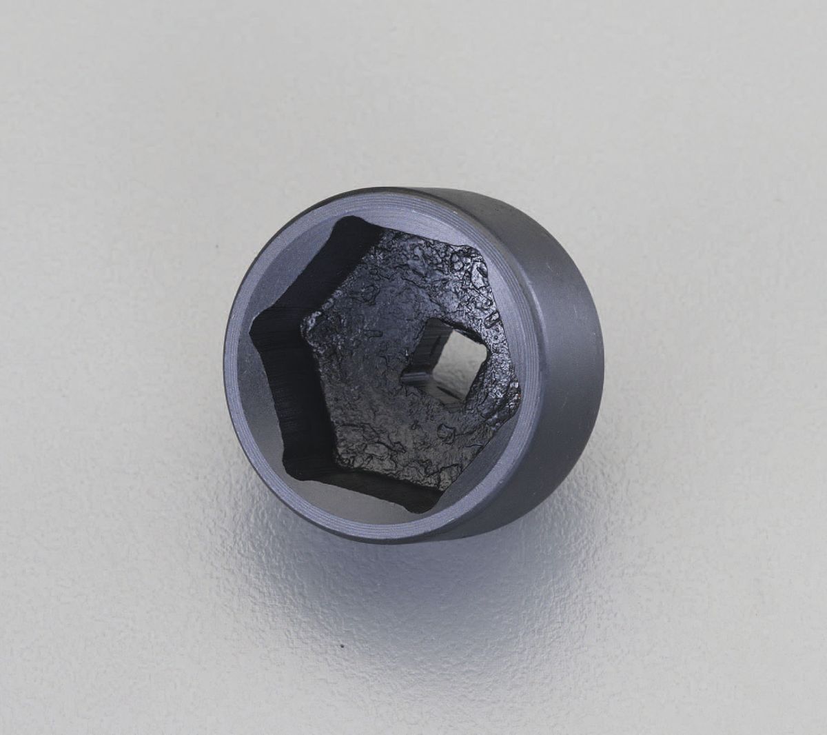 材質：クロムバナジウム鋼ソケット深さ：11mm差込角：3/8"サイズ：32mm外径：47mmオイルフィルターのハウジング用に特に適しています。000012209604楽天 HD店　