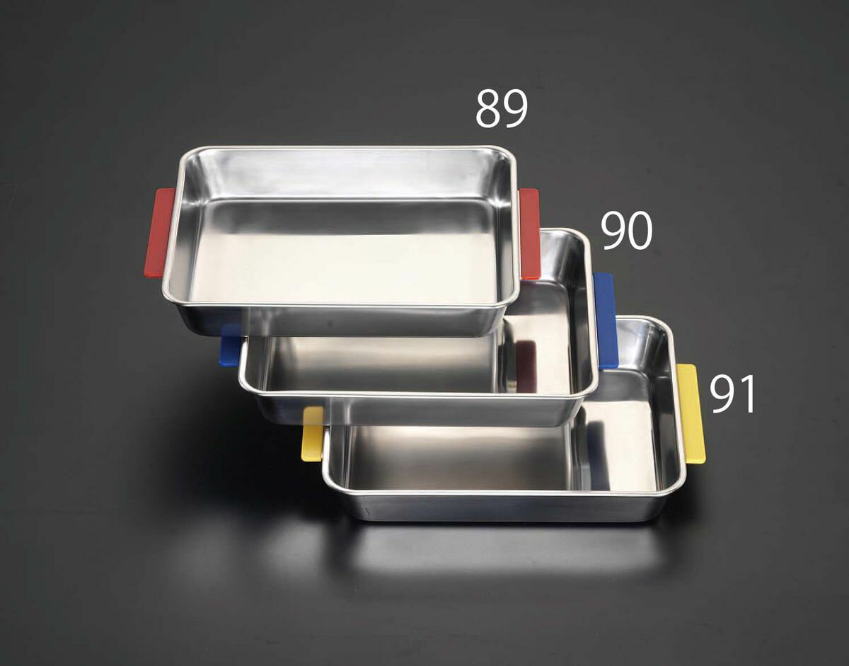 材質：トレー部：ステンレス(18-8)、取手部：ポリプロピレン樹脂耐熱温度：120℃耐冷温度：-20℃外寸サイズ：515X333X82(H)mm取手カラー：赤HACCP対応商品取手部が樹脂で持ちやすくなっています。000012085482 HD　