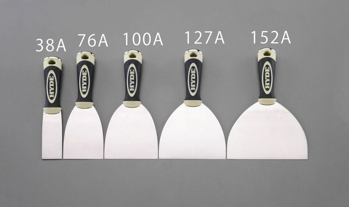 刃材質：ハイカーボンスチールハンドル材質：樹脂製全長：約210mm刃幅：76mm刃厚：約1.5mm腰の硬さ：軟重量：約72g刃は耐久性が高くハイクオリティなナイフです。貫通型ハンマーヘッド付000012235217楽天 HD店　