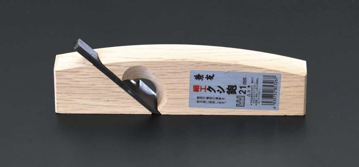 用途：細工用、敷居や鴨居の溝等に材質：台：カシ、刃：特殊ハガネ刃物鋼形式：櫛形鉋台サイズ：180X50X20mm刃幅：21mm重量：180g000012068428 HD　
