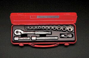 ●(セット内容)…15点●差込角…3/8”●ソケット…(6角)5.5・7・8・10・11・12mm、(12角)13・14・17・19・22mm●エクステンションバー…75・125mm●ラチェットハンドル…175mmユニバーサルジョイント00...