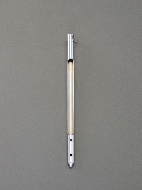 ●サイズ…φ9x170mm●重量…19g●材質…真鍮●適応品番…EA722AA-50、-100●仕様…150mm用水温、地温の測定にガラス製の棒状温度計を衝撃から守る目盛が読み取れるよう窓が開いていますので、ケースに温度計を入れた状態で温度...
