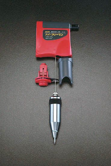 ●糸の長さ…4.5m●下げ振り…400g●サイズ…110×34×195mm●糸の材質…ナイロン●重量…660g自動巻取付マグネット付000012005734 HD　
