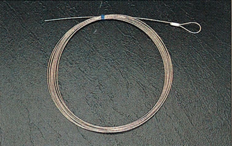 ●材質:SUS304●線径:3.0mm●切断荷重:730kg●長さ:10m●付属品:加工用スリーブ（アルミ管）5個●ワイヤー構成:7×7アルミ管入り(端末加工は圧着ペンチでかしめて下さい。)000012032092楽天 HD店　