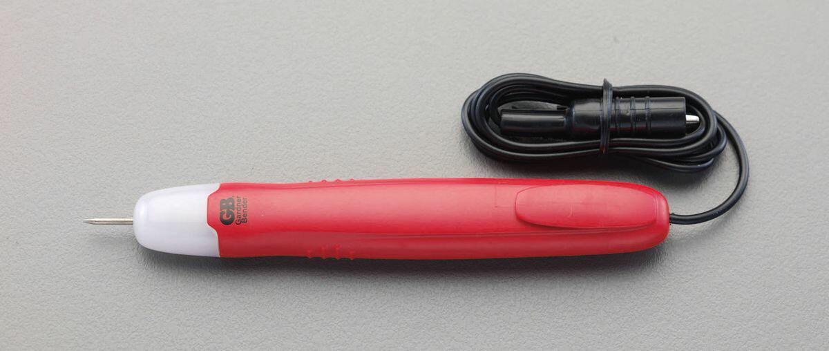 ●電源…LR44×2個●全長…90mm●コード長…960mm導通をランプでお知らせします。ワニ口クリップ付テストリード000012099883楽天 HD店　