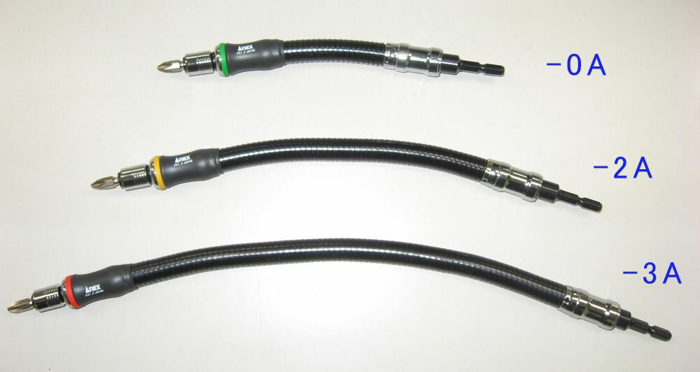 ●六角対辺…6.35mm(1/4”)●全長…200mm●可能曲げ角度…50°以上●付属ビット…(+)2×45mm角・際部分のネジ締め作業に最適です自由自在に曲げられるフレキシブルシャフトビットが落ちないロック式ビットホルダー国内で販売されて...