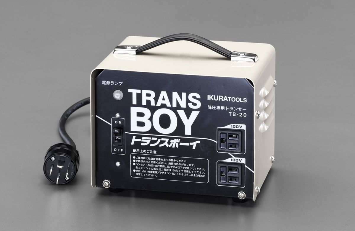 ●容量…30分定格：2kVA連続：1.5kVA●入力電圧…AC200V●出力電圧…AC100V●出力コンセント数…2個●ケーブル長…3芯(1.5mm2)×2m●本体サイズ…200(W)×165(D)×176(H)mm●重量…9.5kg●付属...