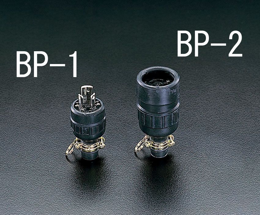●定格容量:15A 125V●サイズ:φ48×95mm●適用電線:0.75-2.0mm2アース付防水コネクターボディ接地2P引掛防水RoHS対応品000012054998 HD　