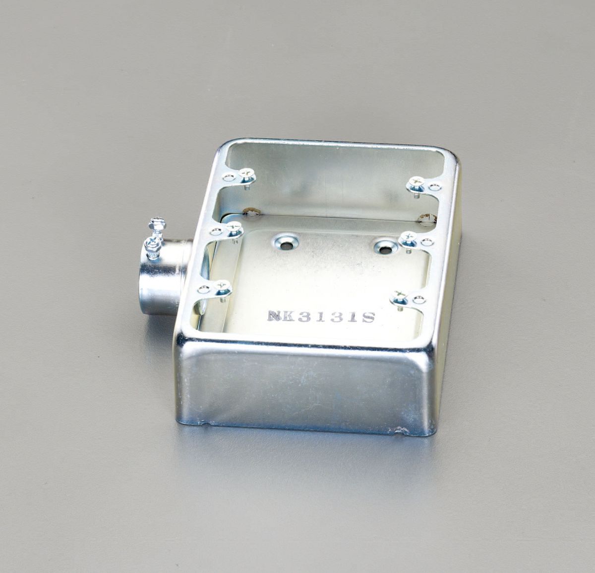 ●呼び:E19●サイズ:144×171×40mm●材質:スチール3個用一方出000012216896 HD　