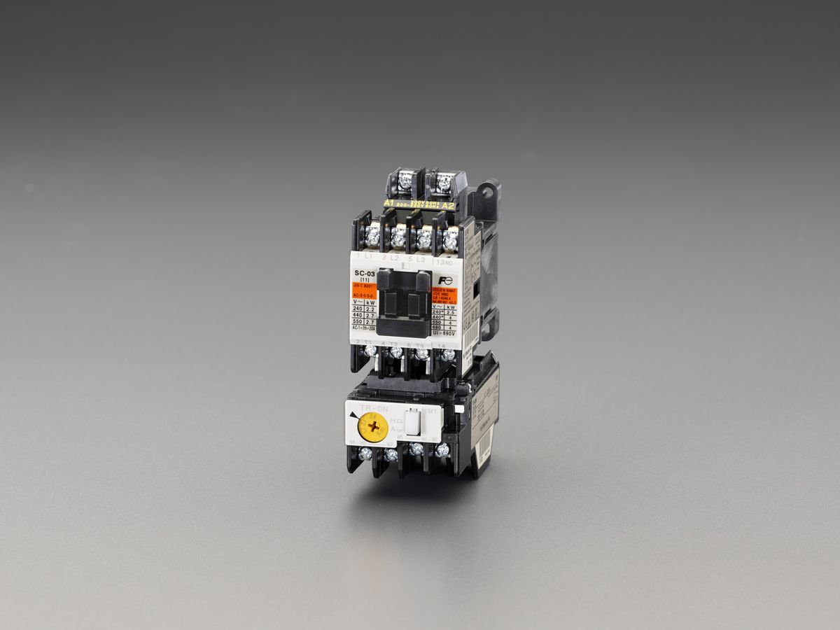 ●型式:SW-03●モーター容量:200V 0.2kw●コイル電圧:200V●補助接点:1a●サイズ:43×80×122(H)mm富士電機000012251053楽天 HD店　