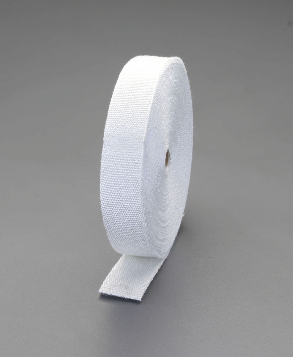 ●サイズ:50mm×30m●材質:グラスファイバー(特殊紡織)●使用温度範囲:200℃まで●組織:平織●厚み:1.7mmアスベストテープと比較しても熱伝導性、強度・柔軟性に優れ、配管の断熱や保冷保温としてご使用頂けます。0000122172...