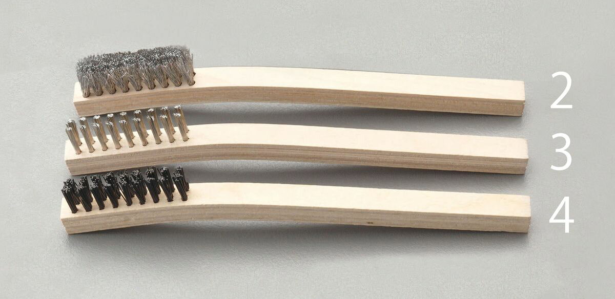行数：2行全長：210mmブラシサイズ：8X52mm毛丈：15.8mmブラシ材質：アルミ線径：0.20mm000012001120 HD　
