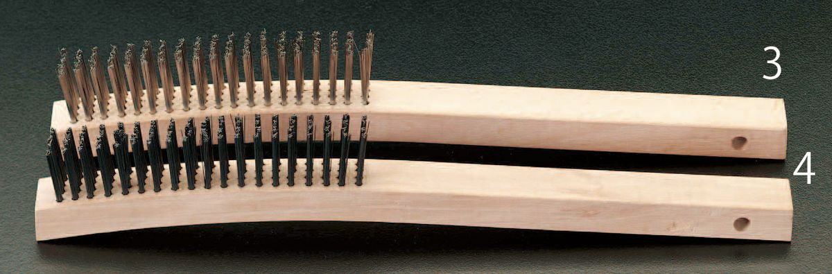 行数：4行サイズ：28.5X350mm毛丈：28.5mmブラシ材質：ステンレスブラシサイズ：20X140mm線径：0.3mm000012001144 HD　